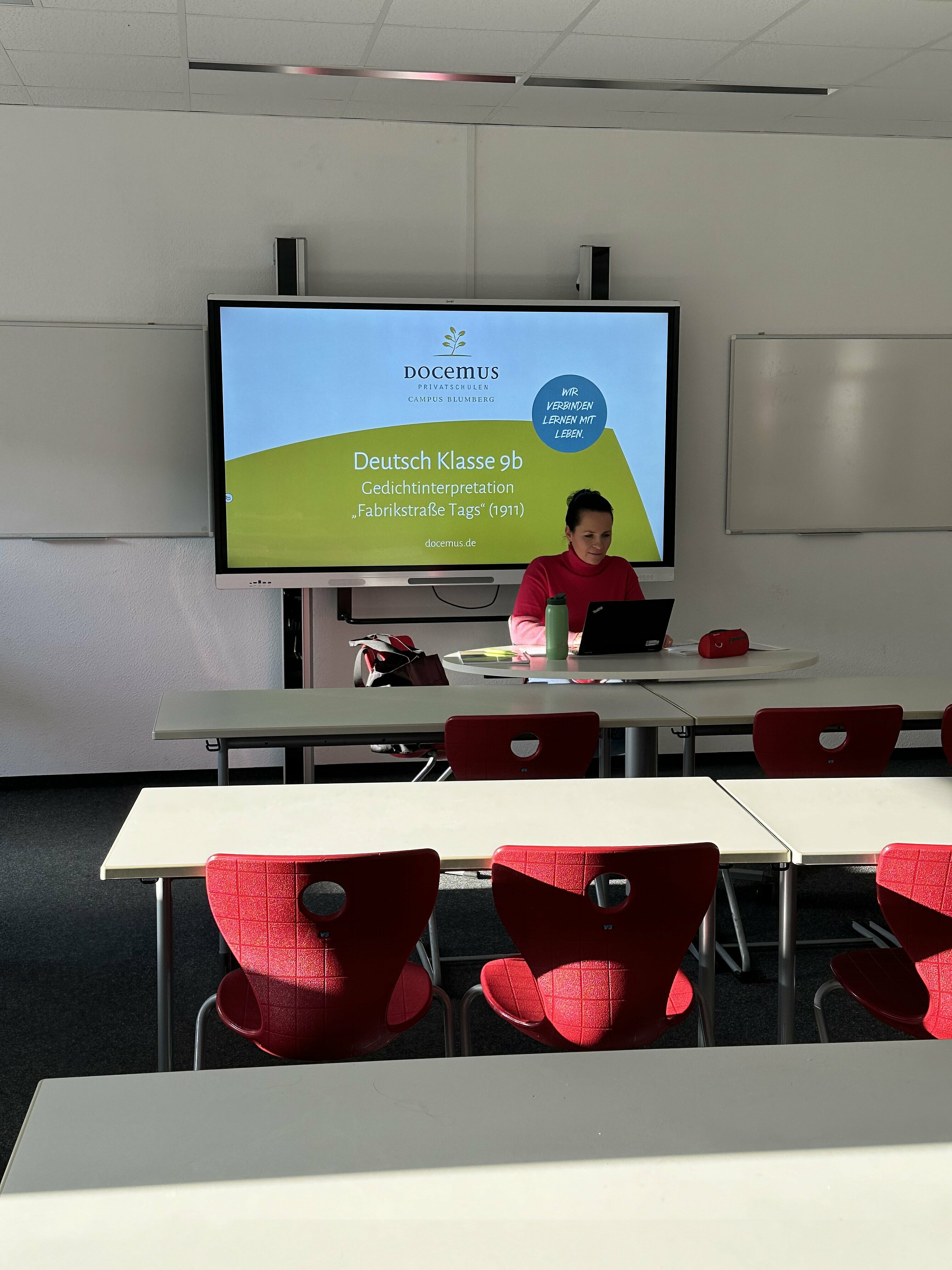 Docemus Privatschulen - Digitaler Unterrichtstag am Docemus Campus Blumberg: ein weiterer ...