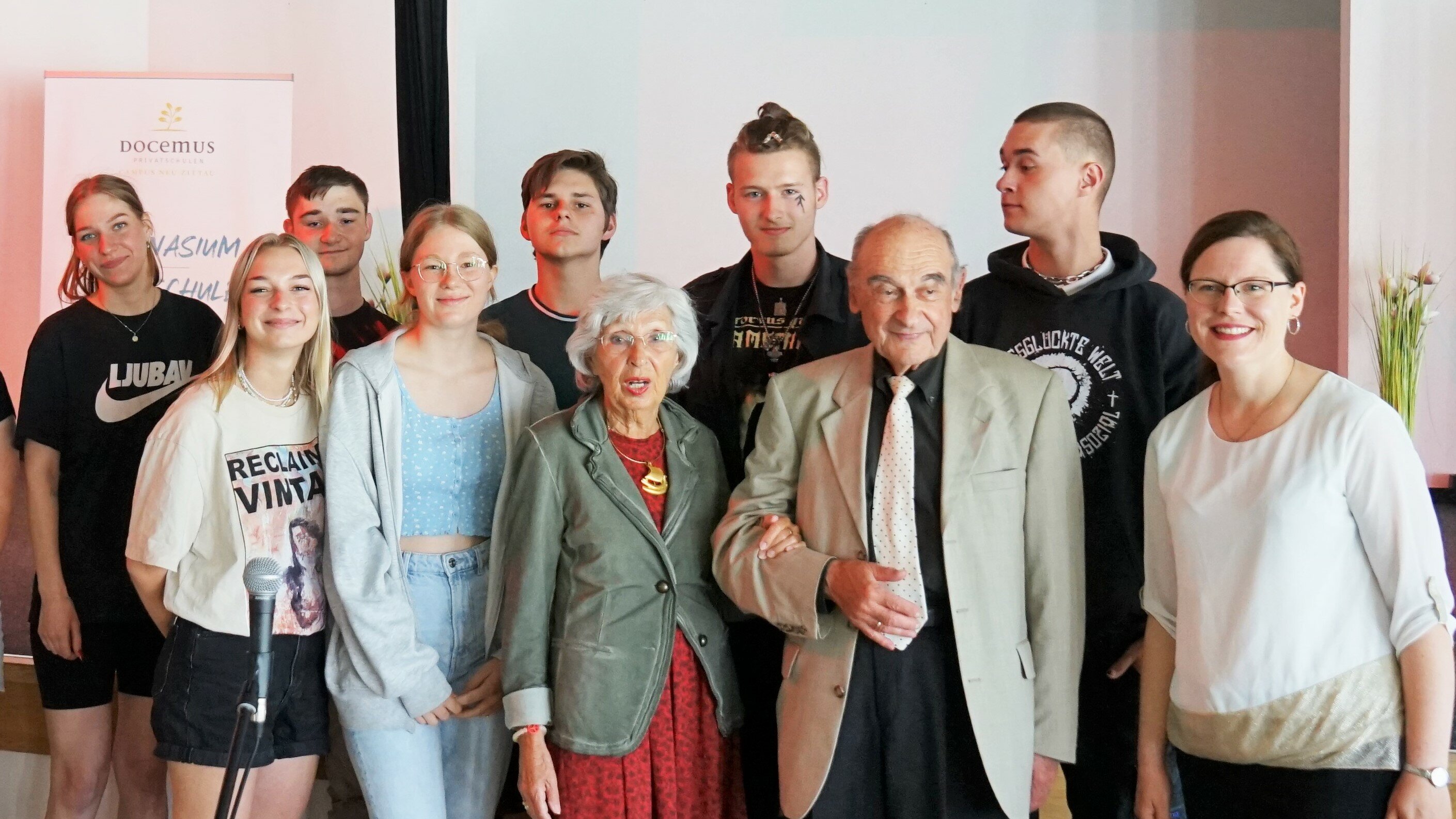 Docemus Privatschulen - Geflüchtet, gerettet, überlebt ...
