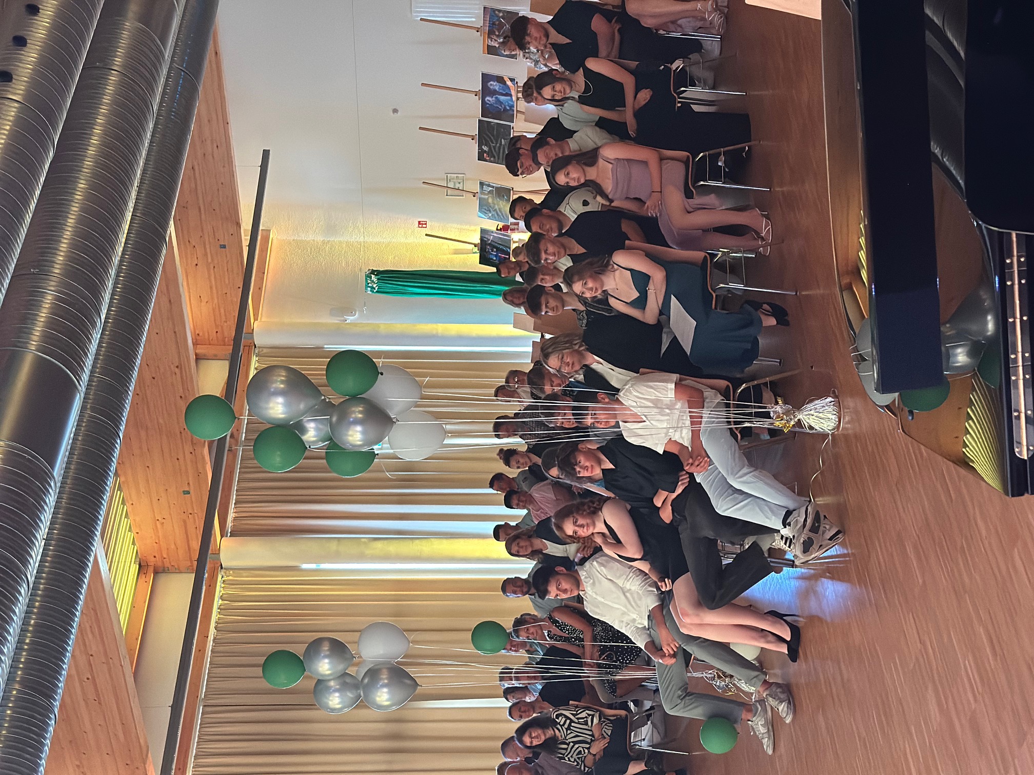 Docemus Privatschulen - Feierliche Zeugnisübergabe der Klasse 10c am Docemus Campus Blumberg